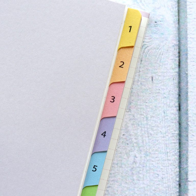 B – クツワ株式会社 -KUTSUWA-